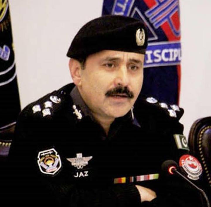 Federal government under fire over illegal suspension of DIG Muhammad Ijaz Khan - Newsman